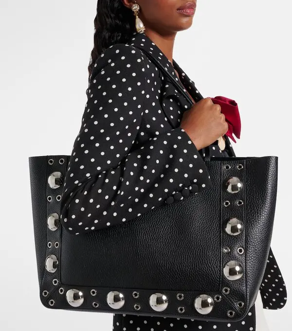 Valentino Garavani Medium Studded Leather Shopper - Black
