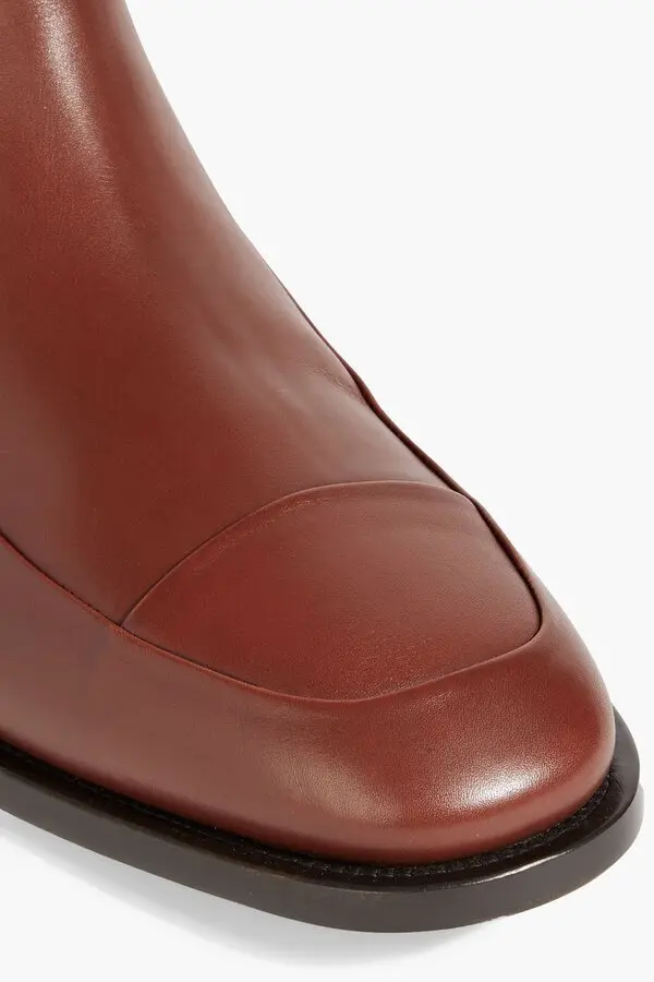 Ferragamo Genesio Leather Chelsea Boots In Brown - 70% Off  display picture 3