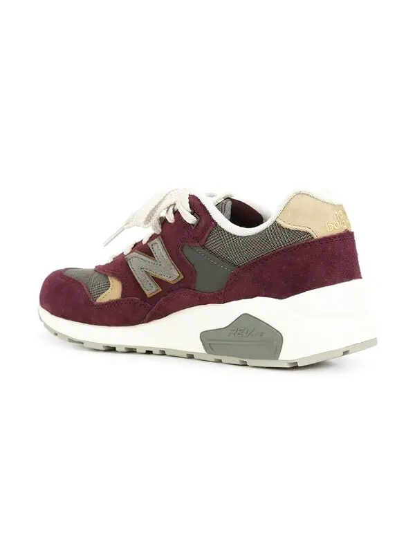 NEW BALANCE Panelled Sneakers - Red