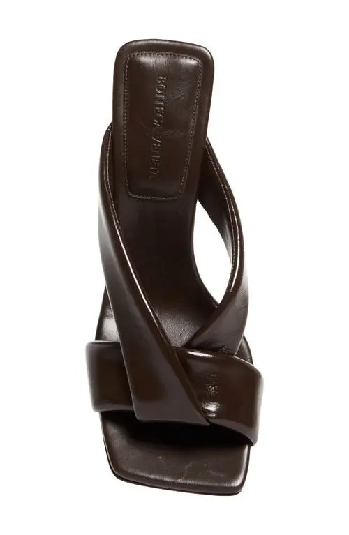 Bottega Veneta Riva Crossover Strap Sandal - Fondant
