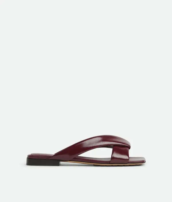 Bottega Veneta Riva Flat Mule - Barolo
