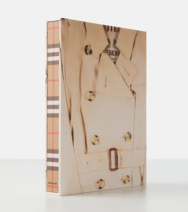 Assouline Burberry Book - Beige