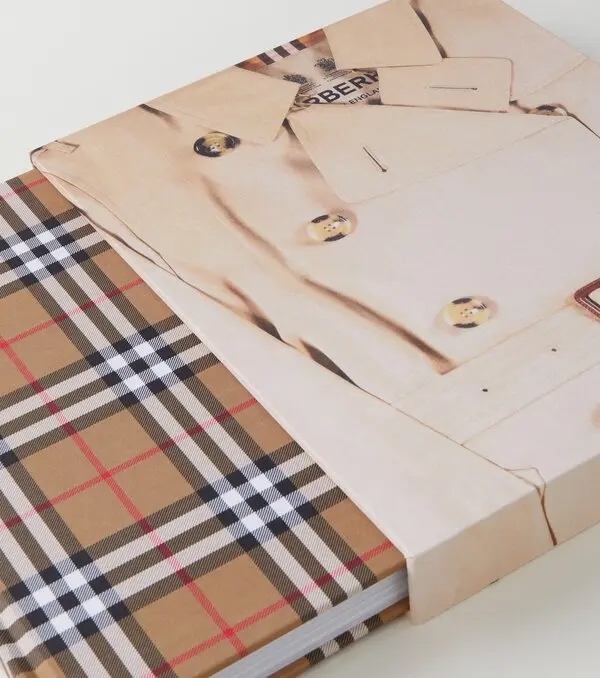 Assouline Burberry Book - Beige