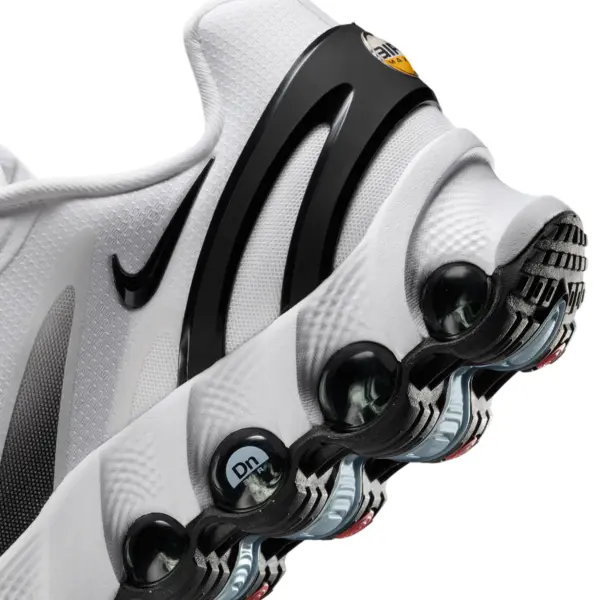 Nike Air Max Dn8 Sneakers - White