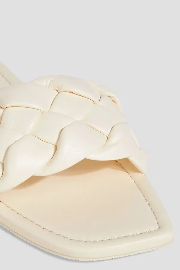STUART WEITZMAN Braida Leather Slides