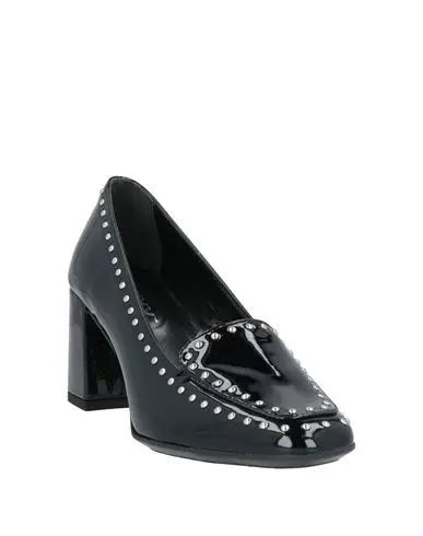 The Flexx Leather Pumps With Studs