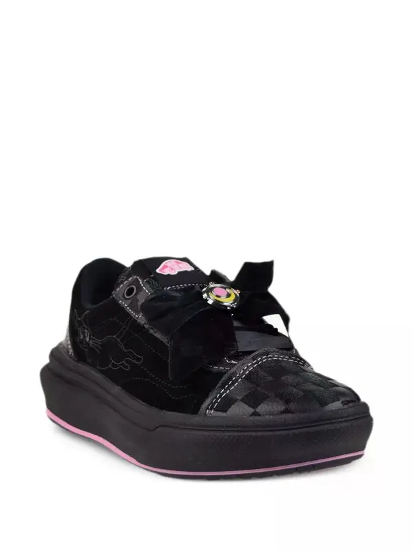 VANS X Sailor Moon Old Skool Overt Comfycush Sneakers