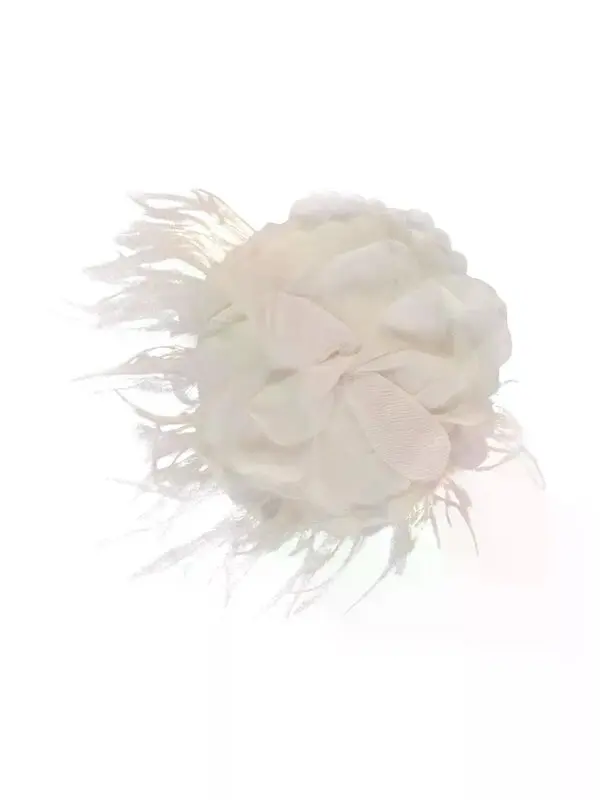 Lorena Antoniazzi Floral-Motif Brooch - White | Editorialist display picture 3