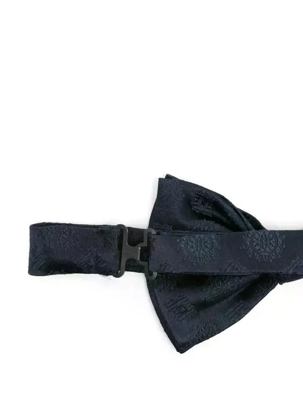 LADY ANNE Silk Bow Tie