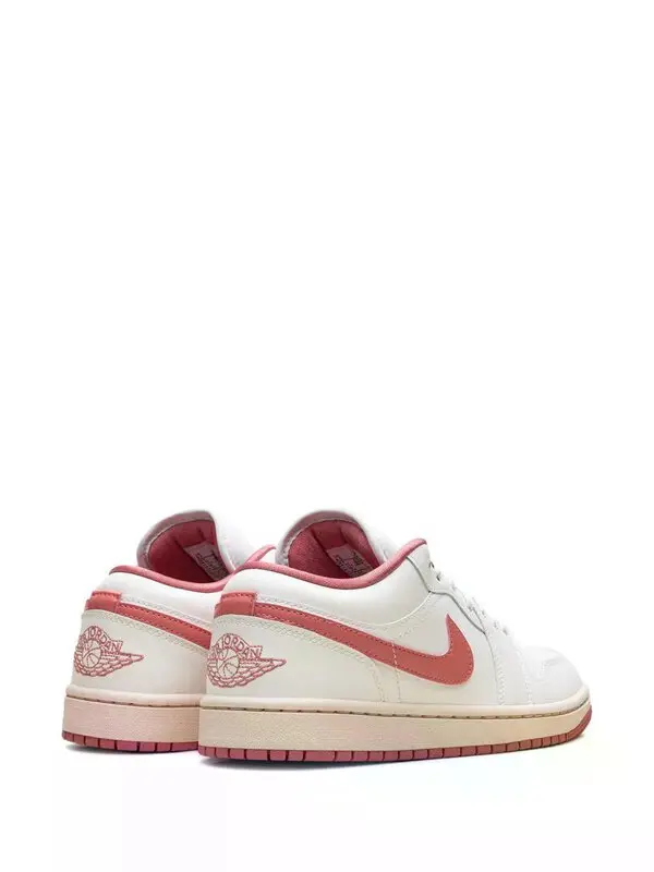 JORDAN 1 Low Sneakers - White