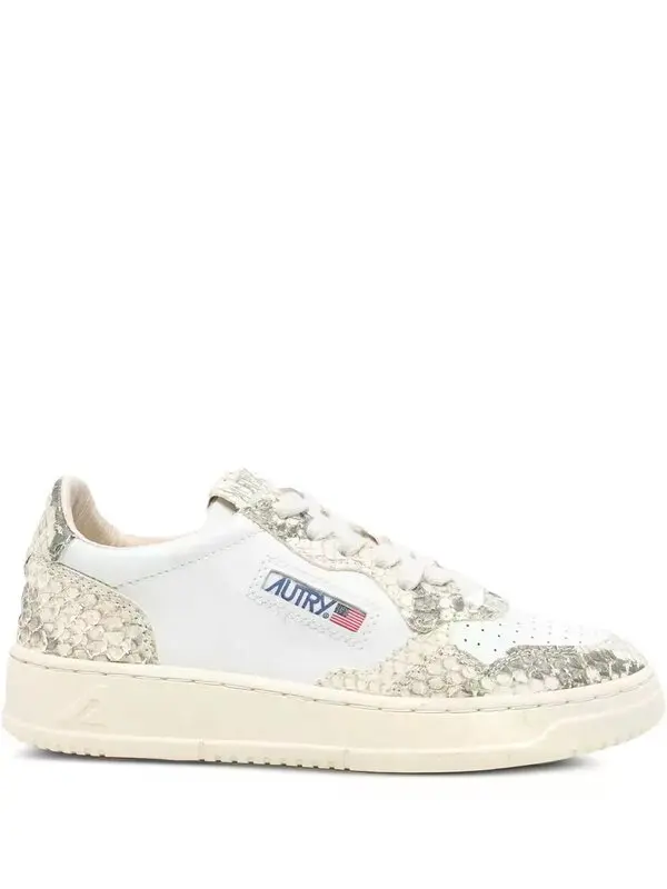 AUTRY Low Top Sneakers - White