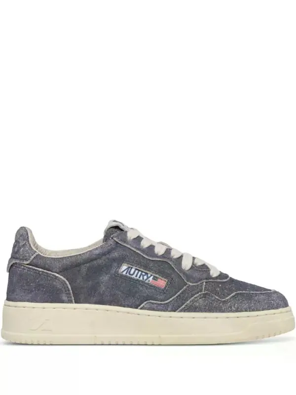 AUTRY Medalist Low Suede Sneakers