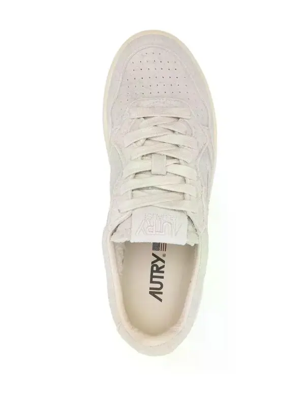 AUTRY Medalist Low Suede Sneakers - Neutrals