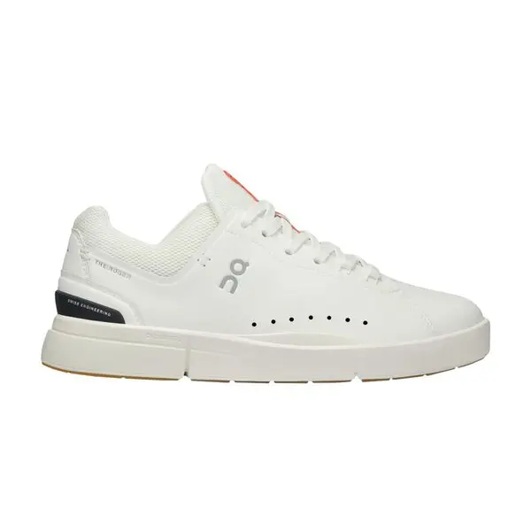On The Roger Advantage Sneakers - White