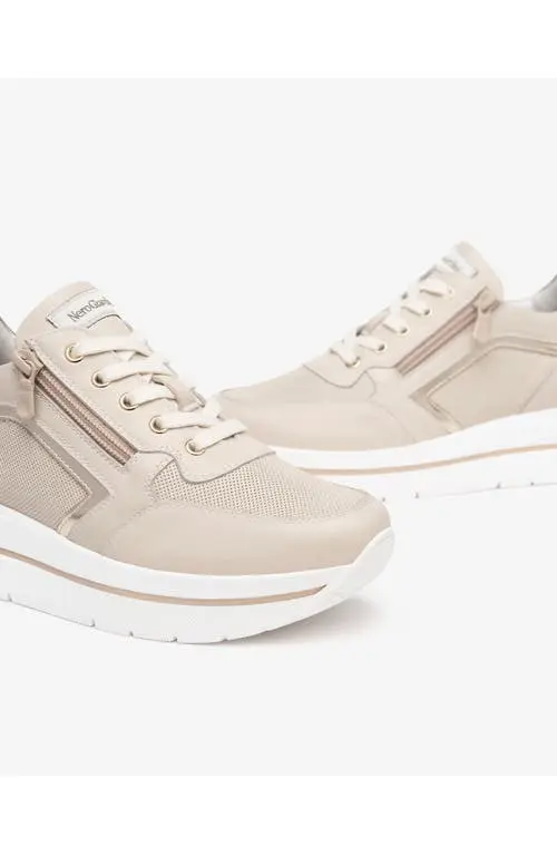 NEROGIARDINI Hidden Wedge Sneakers - Milk