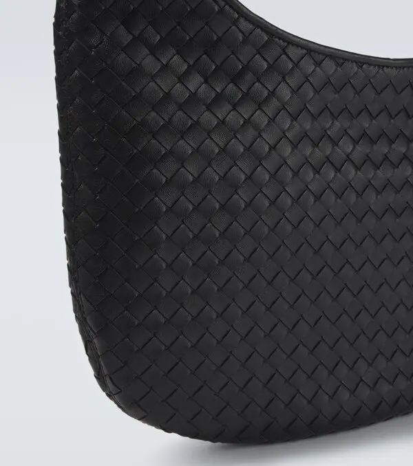 Bottega Veneta Intrecciato Leather Messenger Bag - Black