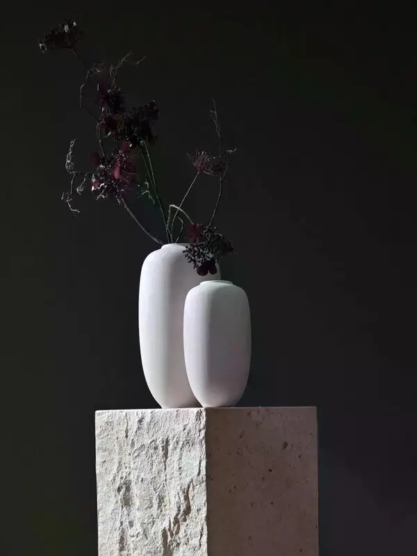 101 COPENHAGEN Sunao Vase - White