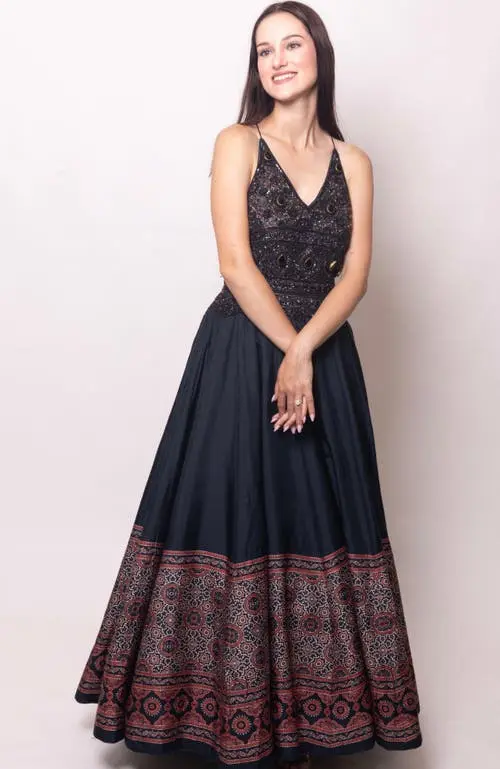 RAAS Elise Hand-embroidered Gown