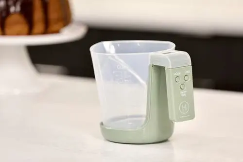 HENNING LEE Digital 4 Cup Measuring Cup And Scale