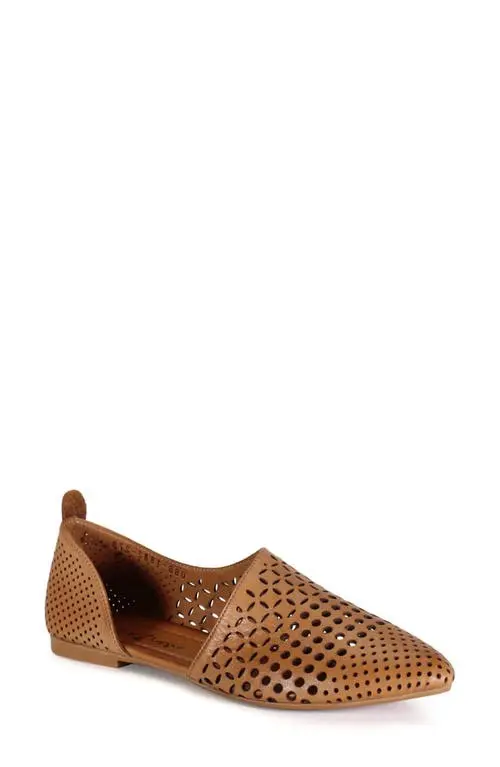 DIBA TRUE Papy Russ Perforated Flat