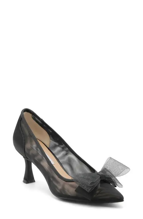 CHARLES DAVID Averna Pointed Cap-toe Pumps