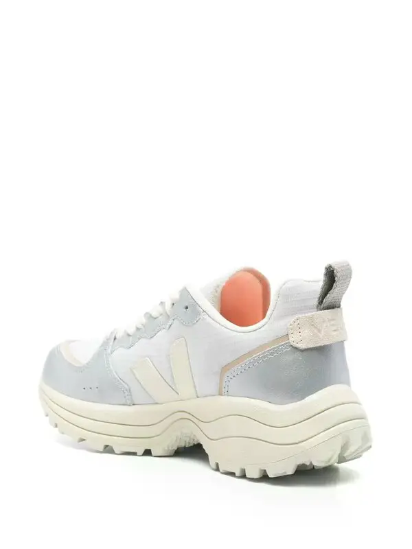 VEJA V-90 Sneakers