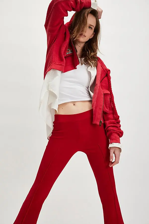 Donni. The Rib Kick Flare Pants - Bell Pepper