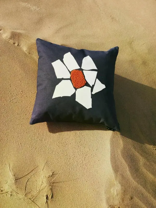 THE CONRAN SHOP X Charlie Sheppard Mosaic Flower Cushion - Blue