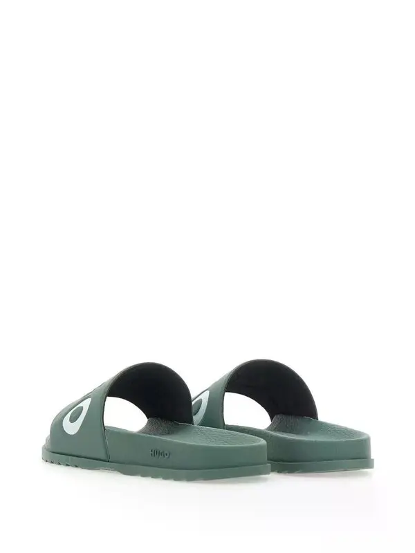 Hugo Match Slides