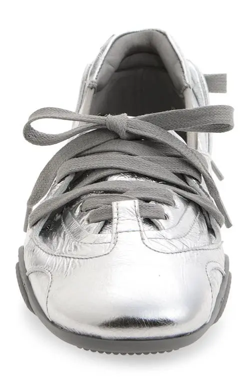 Acne Studios Bilaria Metallic Leather Sneakers - Silver/grey