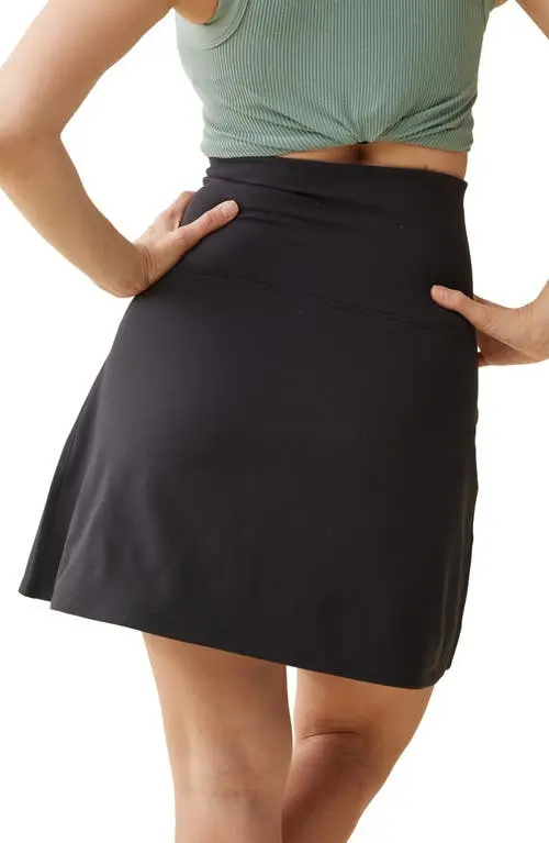 INGRID & ISABEL® Maternity Postpartum Skort