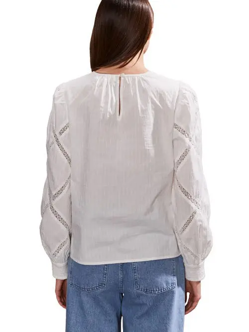 RO&ZO Diamond Lace Trim Blouse
