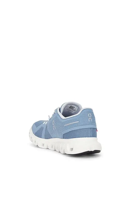On Cloud 6 Sneaker - Chambray & White