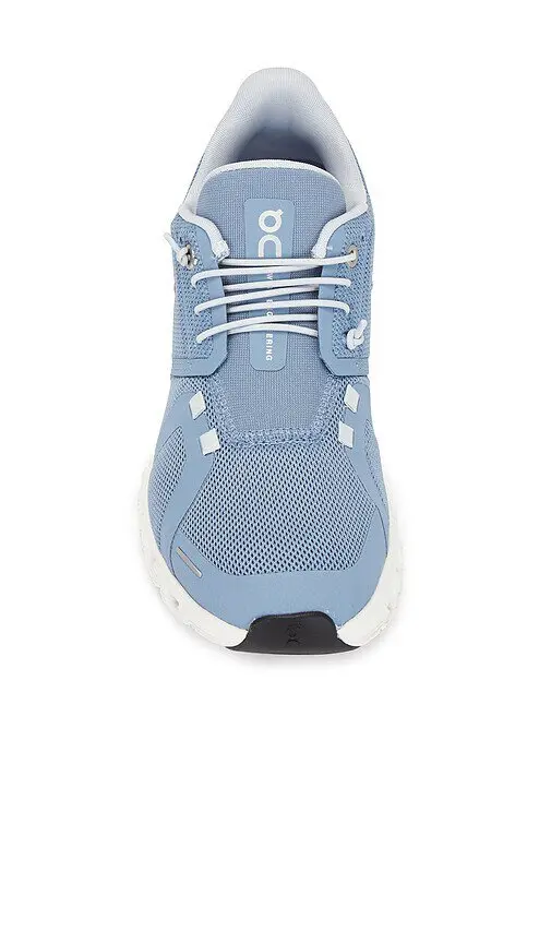 On Cloud 6 Sneaker - Chambray & White