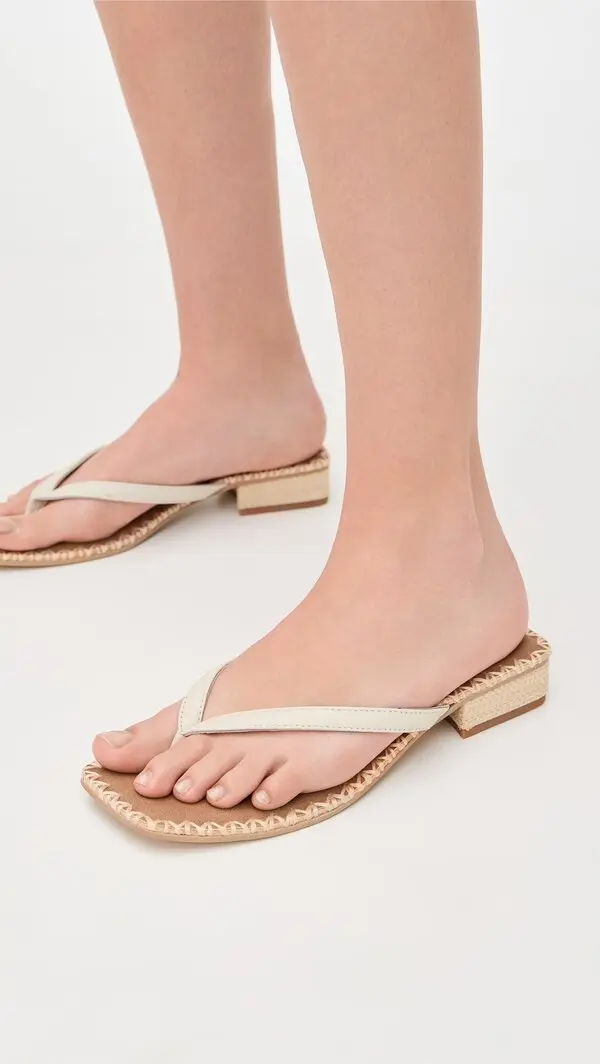 Dolce Vita Barty Sandals - White Leather