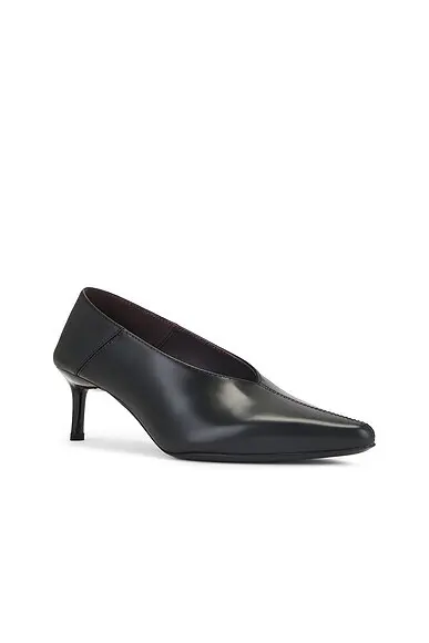 ST. AGNI Classic Fold Heel