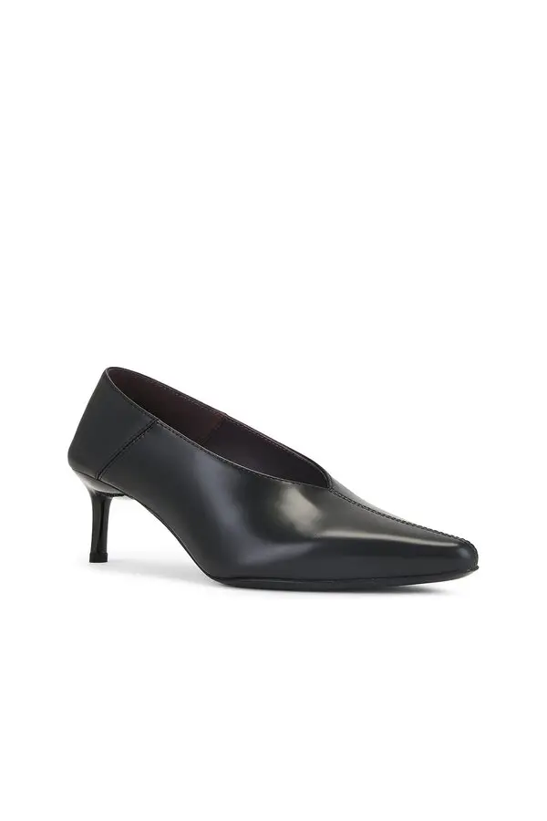 ST. AGNI Classic Fold Heel