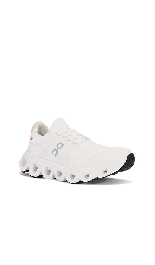 On Cloudswift 4 Athletic Sneakers - White
