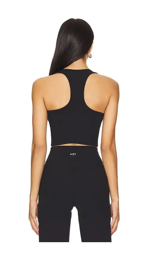 437 The V Tank Top - Black