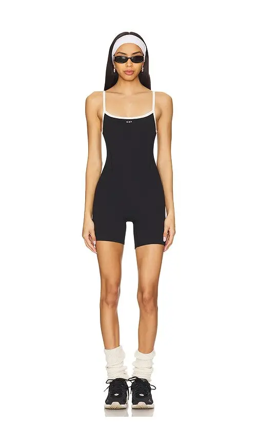 437 The Shorts Onesie - Black & Crme