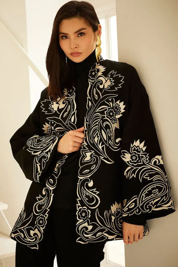 Natori Felt Embroidered Coat