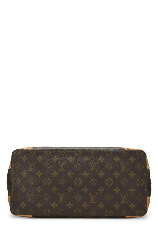 LOUIS VUITTON Monogram Canvas Hampstead