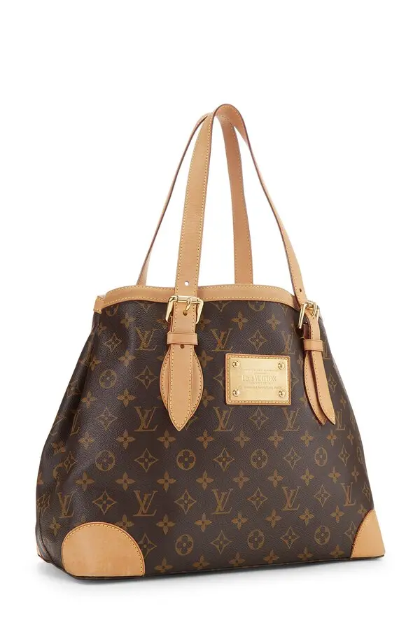 LOUIS VUITTON Monogram Canvas Hampstead
