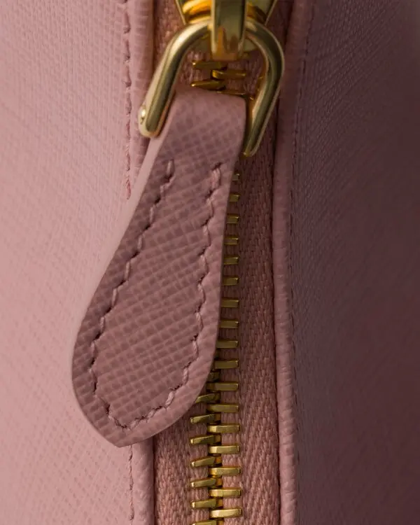 Prada Re-edition 2005 Saffiano Leather Bag - Pink