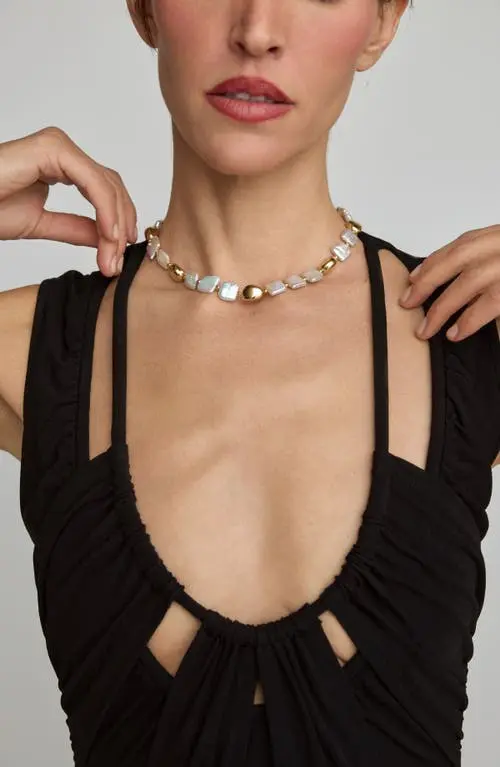 ST. MORAN Freshwater Pearl Beaded Necklace