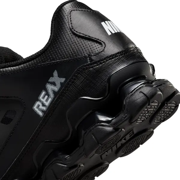 Nike Reax Tr Training Shoes - Black