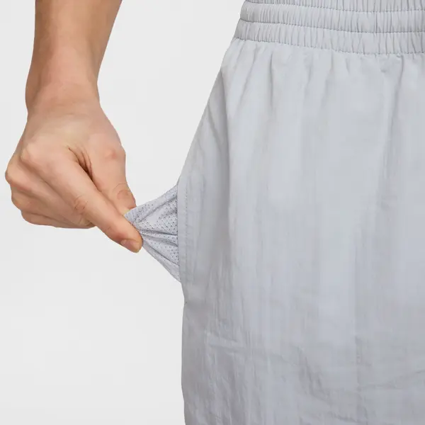 Nike 7" Swim Breaker Volley Shorts