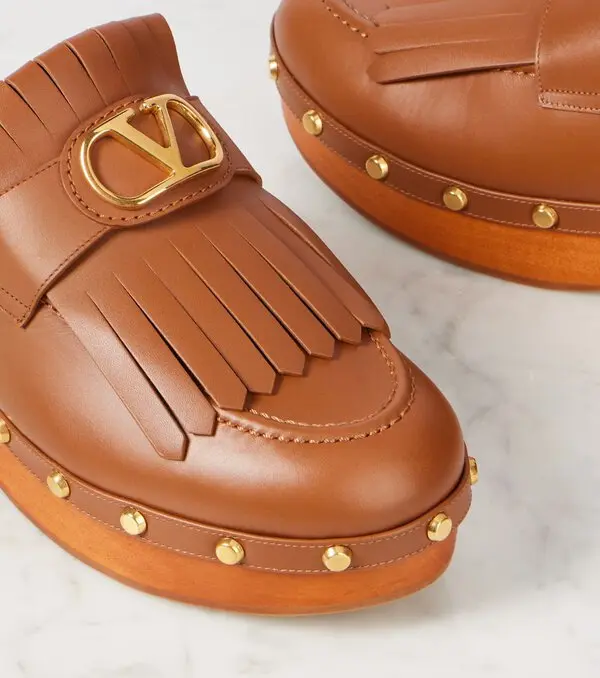 Valentino Garavani Vlogo Leather Clogs