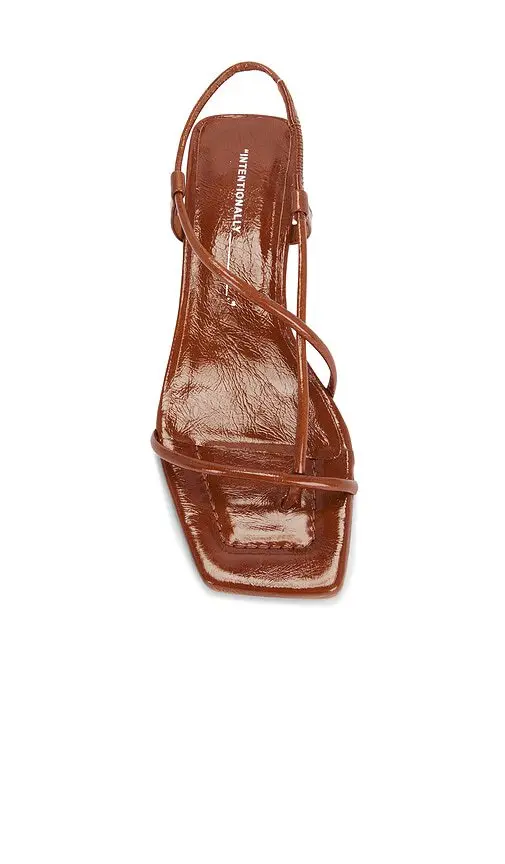 Intentionally Blank Anca Sandal
