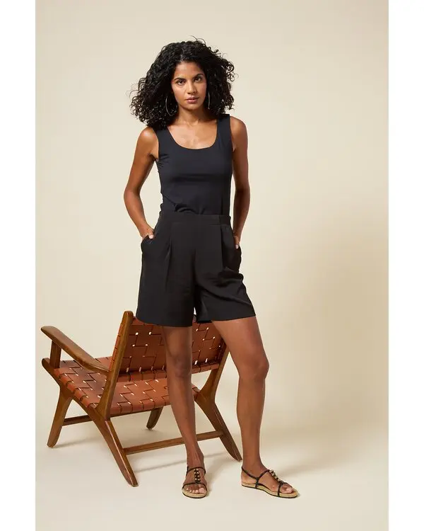 Lyssé Evie Scoop Neck Tank Top - Black